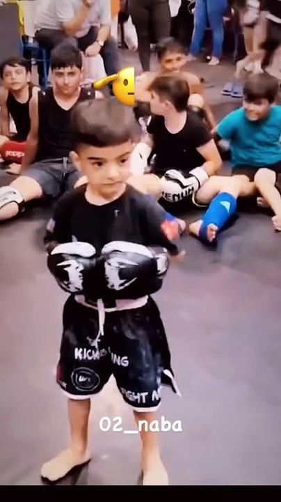 Punch - Meme by Pimentax :) Memedroid