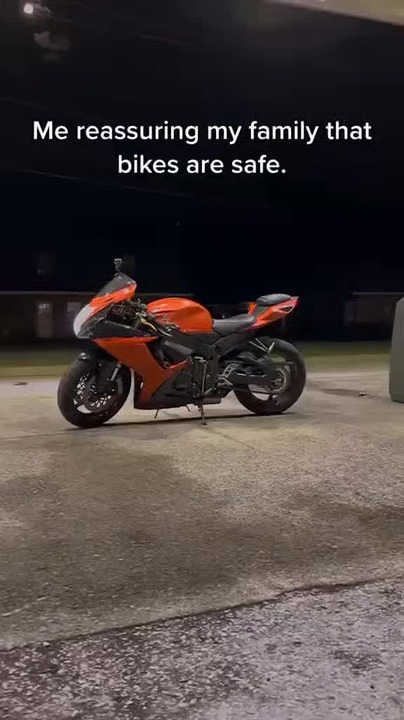 Totally safe - Meme by Knot_daddy :) Memedroid