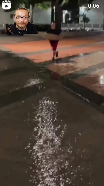 RONALD MORRIS - Meme subido por B.R.E.A.T.H.L.E.S.S :) Memedroid