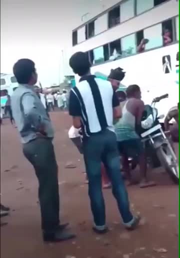 Must have a strong neck - Meme by WarriorTrash :) Memedroid