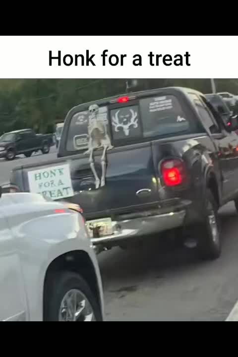 Treat - Meme by Cliffy_99 :) Memedroid