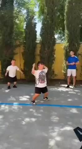 Le hizo una suplex:O - Meme subido por Eduargr :) Memedroid