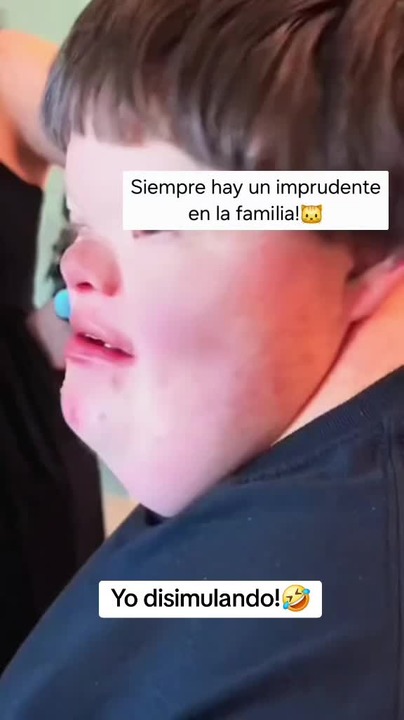 Disimular - Meme subido por Kaleno87 :) Memedroid