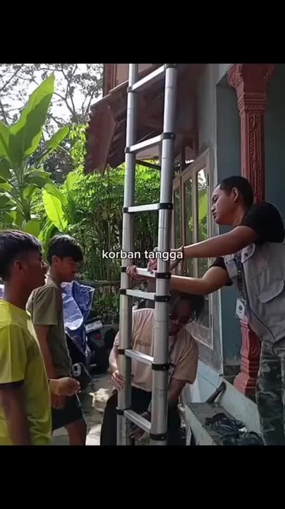 explicación no necesaria de como cerrar un escalera - Meme subido por ...