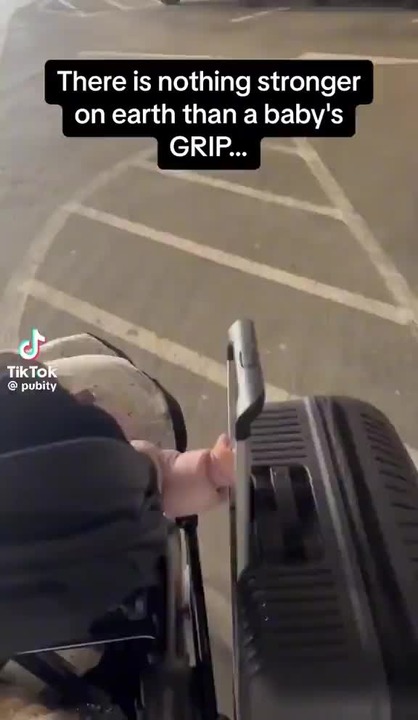 Strong baby grip - Meme by CrispOfBaa :) Memedroid