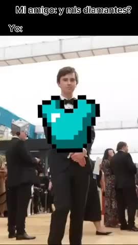 Mucho diamante para un full body armor - Meme subido por kingart9955 ...