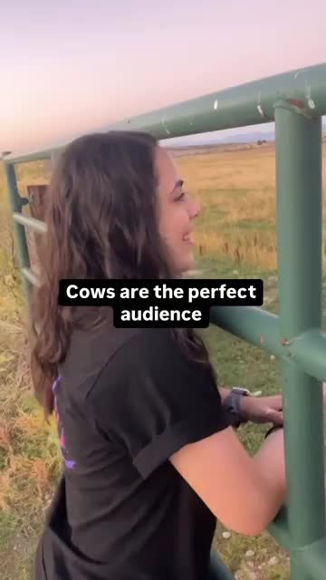 Cows love her singing - Meme by SweetCeci :) Memedroid