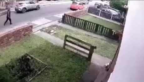 Street argument - Meme by jokcrazy :) Memedroid