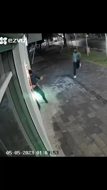 Asalto - Meme subido por Kaleno87 :) Memedroid