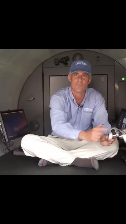 Se imaginan que por ese golpe el mando fallo? - Meme subido por El ...