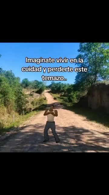 imagínate vivir en la ciudad y perderte este temazo - Meme subido por ...