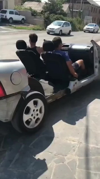 Auto - Meme subido por Sandro916 :) Memedroid