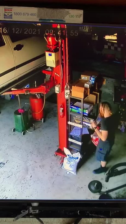 Mechanic fail - Meme by ogbenjamin :) Memedroid