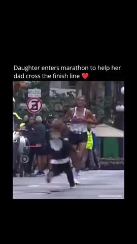 daughter finishing marathon with her dad - Meme by woowerse :) Memedroid