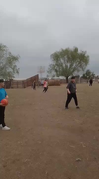 Que buen tiro - Meme subido por PDMoney :) Memedroid