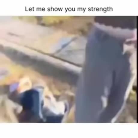 Layla no tenía la fuerza que creía - Meme subido por diego_piment08 ...