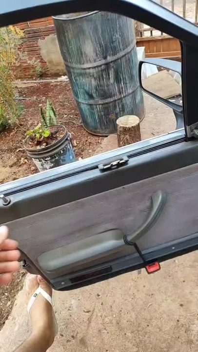 cinturón ventanilla - Meme subido por zervx70 :) Memedroid