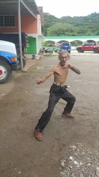 JCVD - Meme by Mumunha :) Memedroid