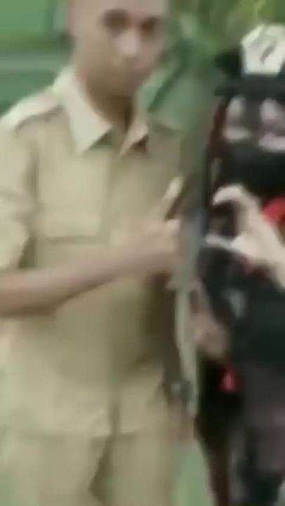 Amazing cringe consistency - Meme by YourOtherLeft :) Memedroid