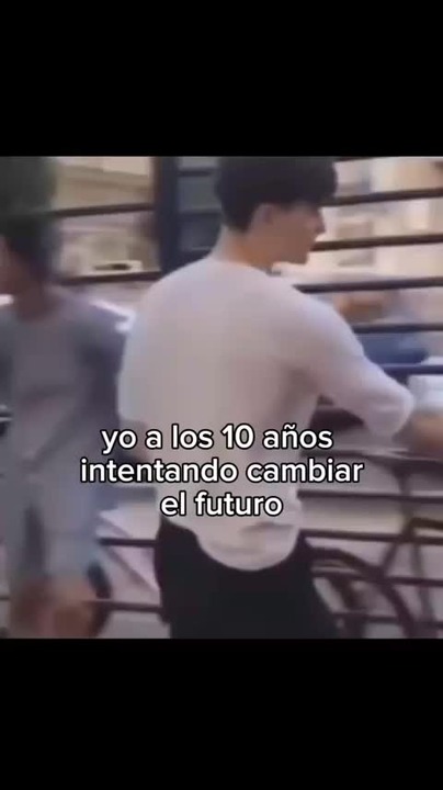 Intentando cambiar el futuro - Meme subido por reginourban :) Memedroid