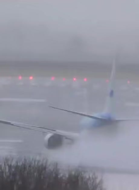 no the best day to fly - Meme by Kruegernapoleon :) Memedroid